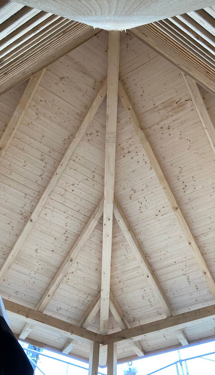 Manufacture of 7 residential houses | Pfleiderer References